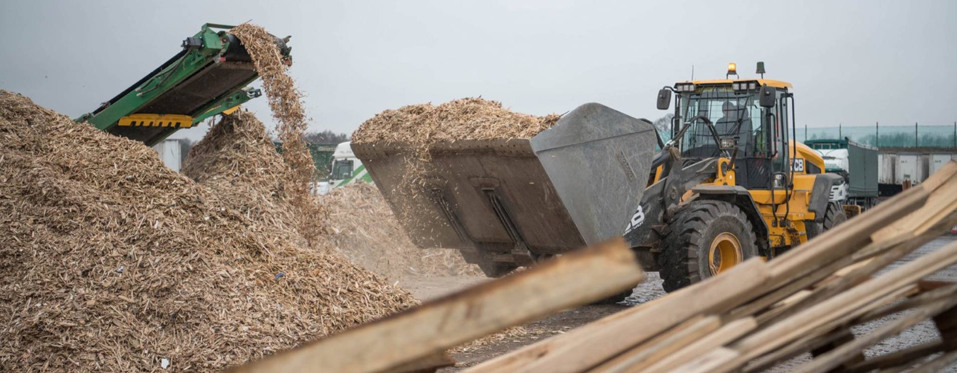 Waste Wood Disposal - Groundworx Grabhire Ltd